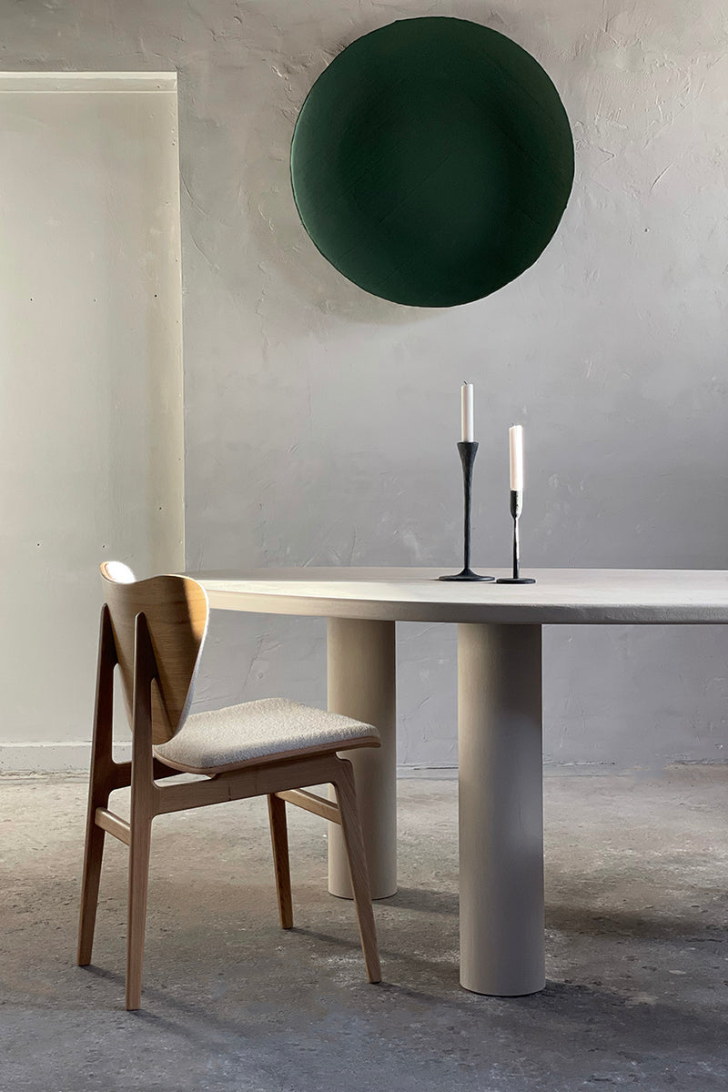 Aedam Anthony - Mush dining table - organische beton ciré eettafel